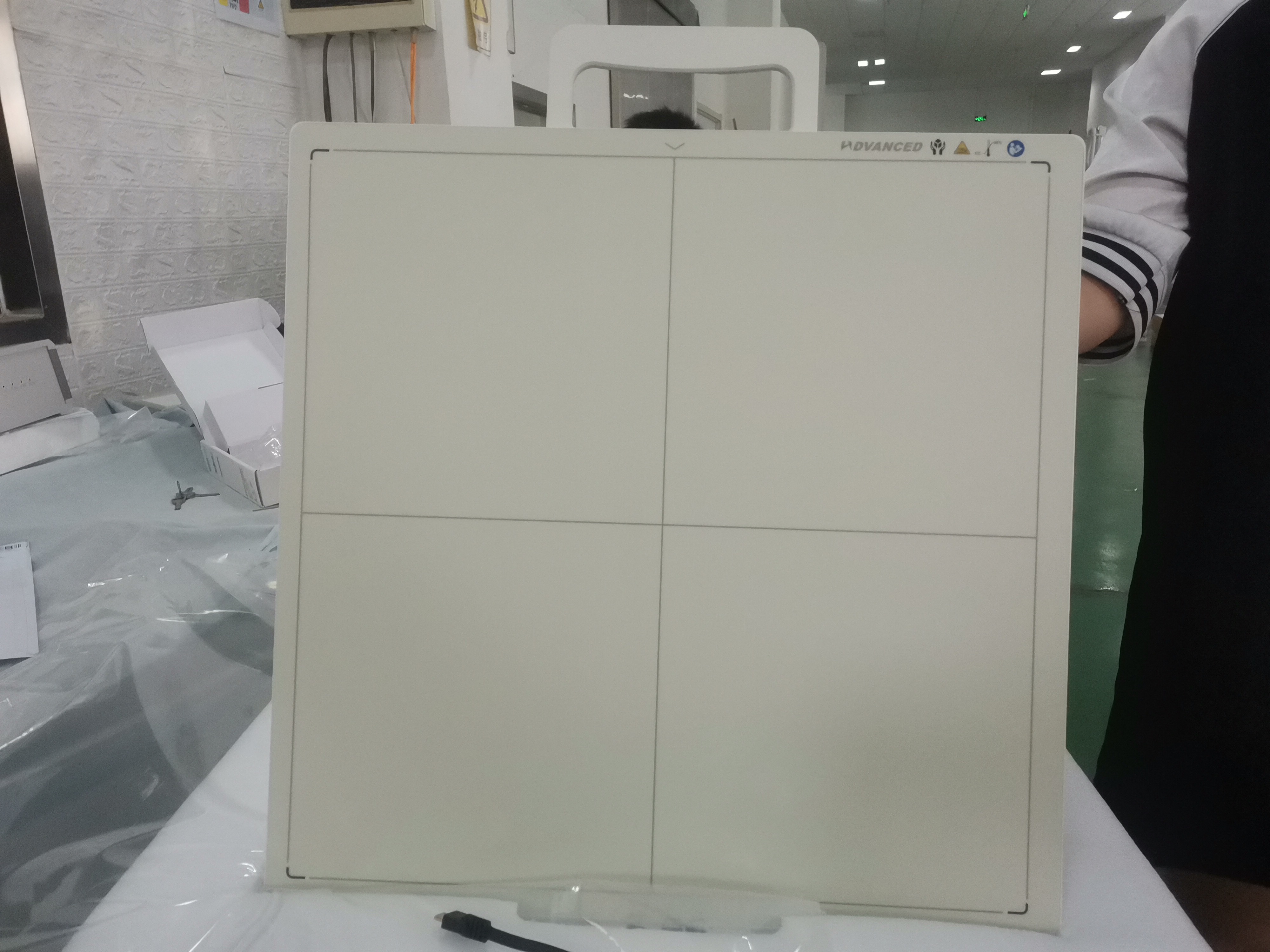 What are the specifications of the DR flat panel detector? - Newheek DR ...